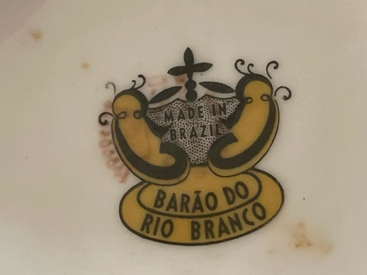 Aparelho de chá em porcelana Barão do Rio Branco floral friso dourado ...